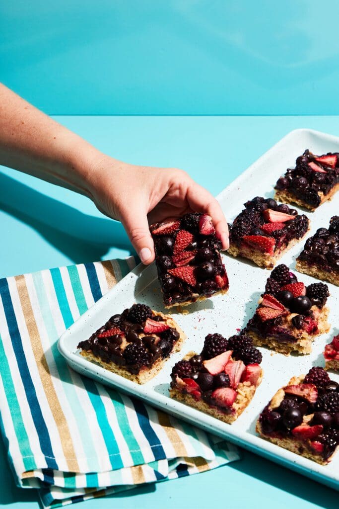 Berry Chip Oatmeal Bars - Bake Believe Baking Chips & Wafers